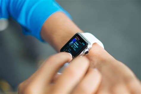 14 Remarkable Smartwatches that have a Touchscreen