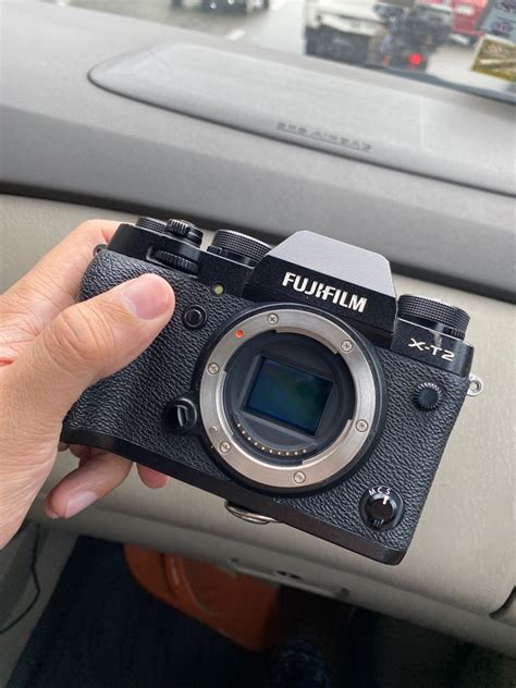 Fujifilm Xt2 Body Photography Cameras On Carousell