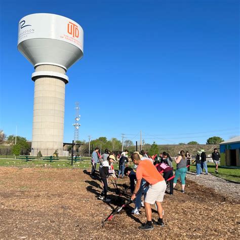 April 12 2023 Eco Hub Workdays Offer Hands On Learning