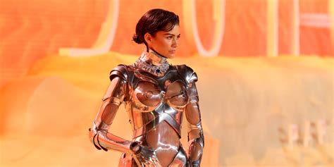 Zendaya Stuns In A Shiny Cutout Robot Suit At Dune Part Two Premiere