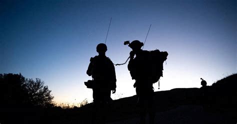 وزیر دفاع آمریکا در تماس با همتای اسرائیلی بر اهمیت رایزنی درباره تحولات سوریه تاکید کرد ایران