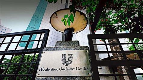 Distributors Condemn Hul S Hiring Move Company Business News