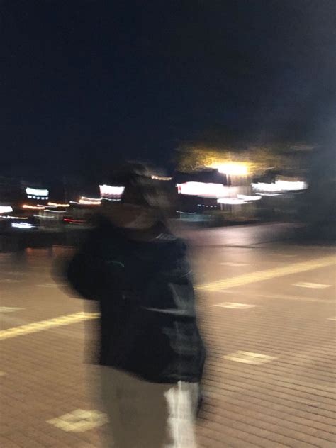 Blurry Face 👾【2024】 スタイル スター エモ