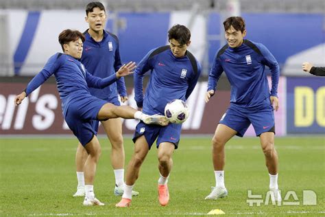 손흥민·황희찬 없는 왼쪽 날개 홍명보의 선택은 배준호 이승우