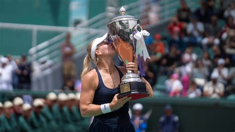 Peyton Stearns Leads Unseeded Players At French Open