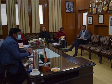 Public Distribution System Meeting In Shimla Dc Said 65 Thousand 564