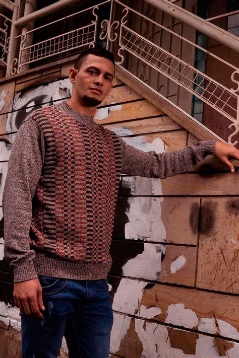 Suéter Cuello Alto Hombre