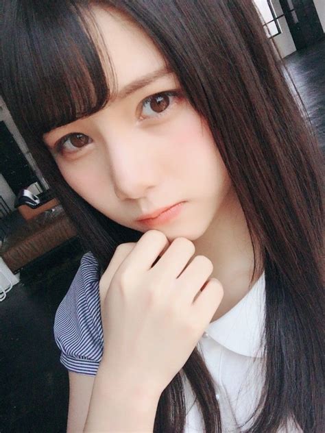 エッチパンストの10代女子高校生がムッチリ太ももとパンチラの画像 ロリ校生の専科