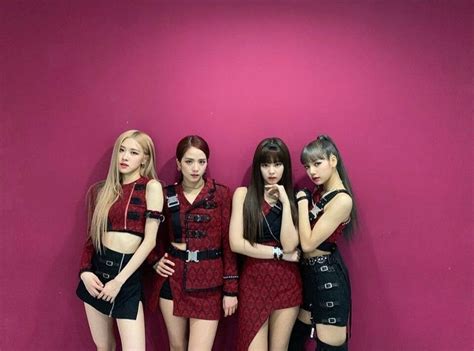 DC 블랙핑크 갤러리 on Twitter 블랙핑크 연예인 리사