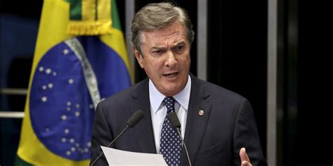Brasil Ex Presidente Collor De Mello Condenado A Oito Anos E 10 Meses