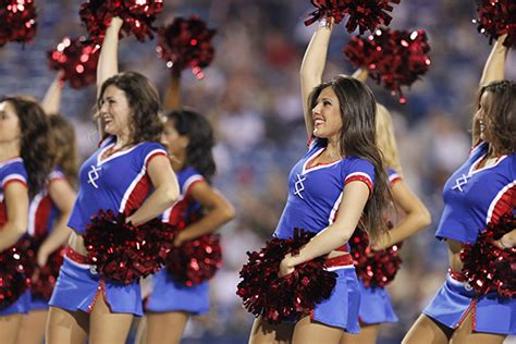 Assemblywoman To Introduce Cheerleaders Fair Pay Act Politico