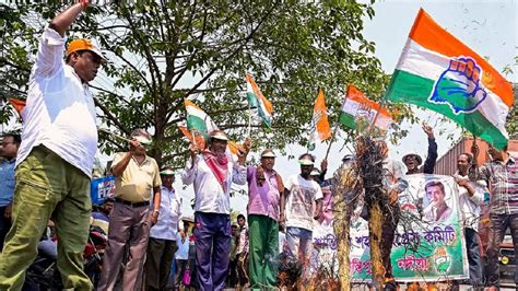 Rahuls Disqualification Pm Burnt In Effigy Massive Protests Across