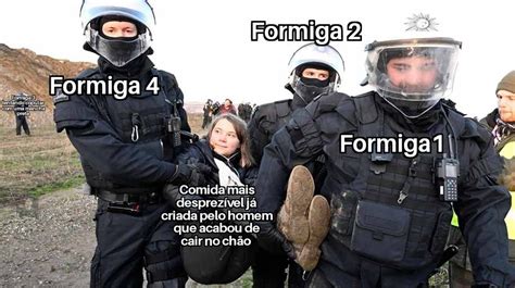 Boa Tarde Caiu Na Vila O Peixe Fuzila Meme By GH7PHJPA Memedroid
