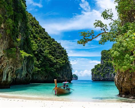 Where To Stay In Phi Phi Islands Best Areas Hotel Options
