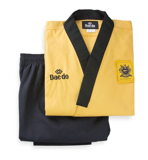 Добок для тхэквондо DAEDO Poomsae Grand Master купить оптом добок для ...
