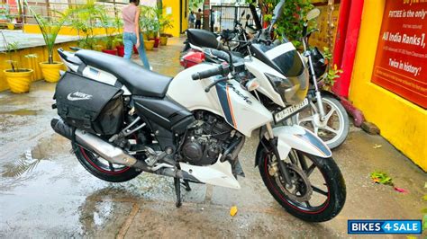 Tvs Apache Rtr 160 4v Bs6 Picture 4 Bike Id 590775 Bike Located In