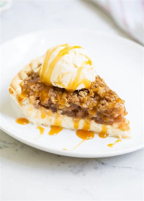 The Best Apple Cheesecake Pie I Heart Naptime