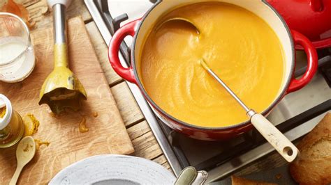 Feine Süßkartoffel Karotten Suppe maggi at