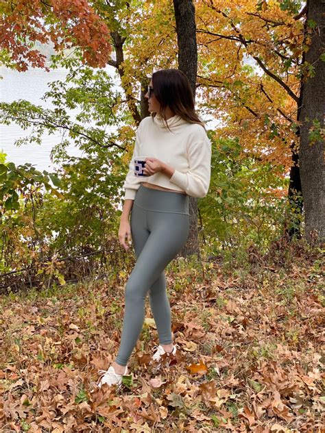 Best Fall Travel Outfits The Gray Details Lifestyle Blog