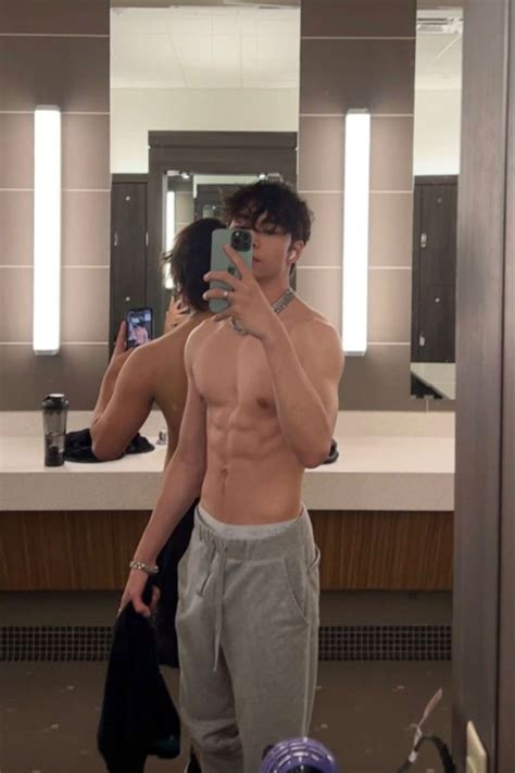 Oliver Attractive Guys Cute Asian Guys Shirtless Men