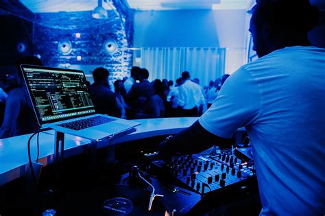 Choisir Le Bon Dj Pour Son Mariage Nos Conseils