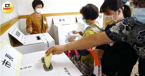 北市2起撕毀選票案！男只想投里長撕2票 她蓋錯章直接撕 社會 Ctwant