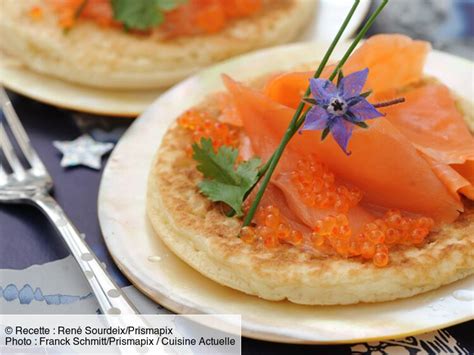 Blinis maison au saumon fumé facile et rapide découvrez les recettes