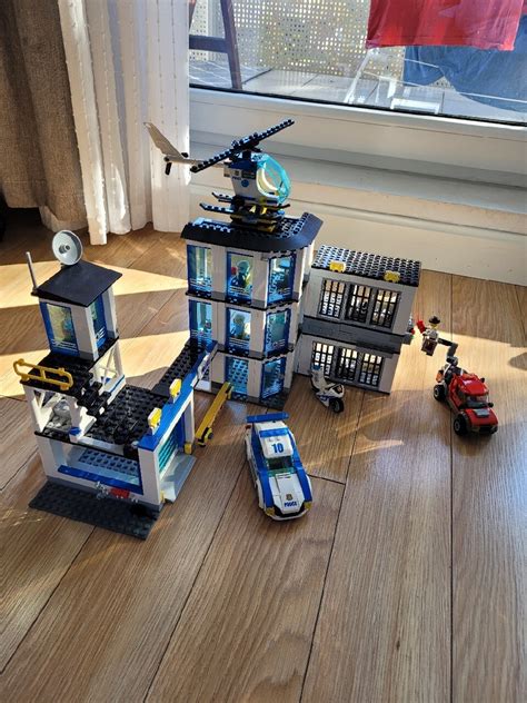 Lego City Baza Policji Wroc Aw Kup Teraz Na Allegro Lokalnie