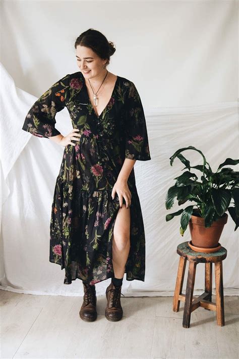 Pin By Jessica Johnson On Tree Of Life Fashion Style Bohemian