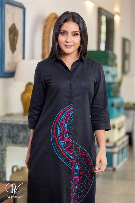 Abstract Embroidered Maxi Shirt Dress La Vivente