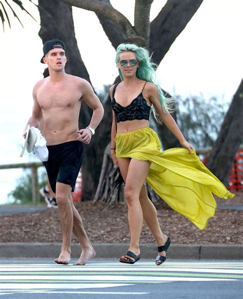 Geordie Shores Gaz Beadle Mystery Woman Irish Mirror Online