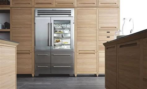 when to call an appliance repair technician candw services