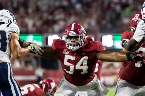 Former Alabama Lb Demeco Ryans Interviews For Houston Texans Hc Job