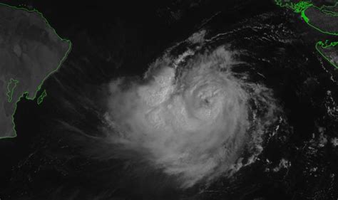 Hikaa Relance La Saison Cyclonique 2019 De Locéan Indien Nord