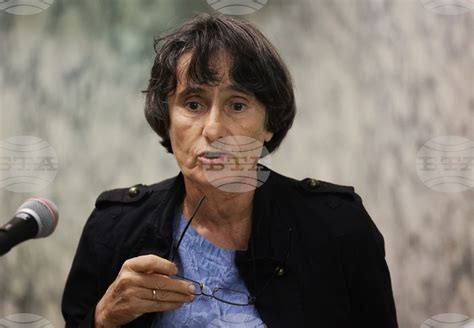 Смъртта дебне всеки писател и поет който изпълва със смисъл тези думи