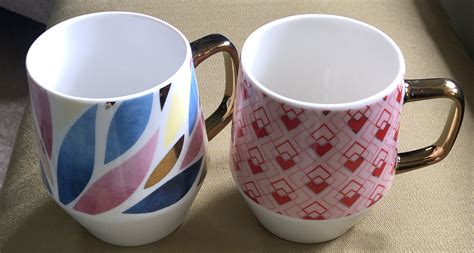 Two 2 Large Volume Angular Design Mugs With Gold Handles Dinnerware