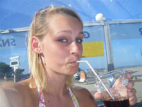 53842883dqg Amber Pearson Flickr