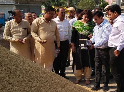 Ambala News Acs Sumita Mishra Of Agriculture Department Inspected The