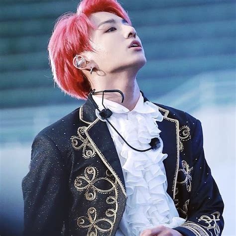 10 Glorious Moments Of Btss Jungkook Showing Off His Sharp Jawline