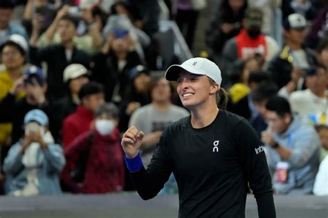 Iga Swiatek Says Female Tennis Players Are United As They Seek