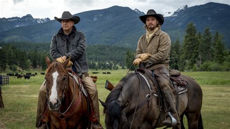 This Yellowstone Season 4 Theory Could Have The Duttons In Major Trouble