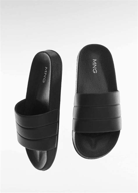 Mango Textured Flip Flop In Black Endource