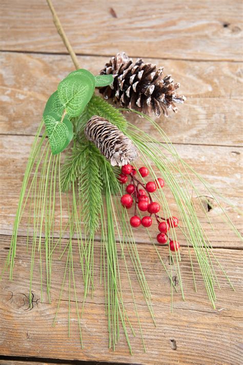 Champagne Pine Cone Bundle Decorator S Warehouse