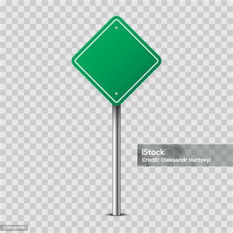투명 한 배경에 고립 된 금속 기둥에 현실적인 녹색 마름모 트래픽 표지판 빈 교통 도로 빈 기호 디자인에 대한 템플릿을 모의합니다 개체 그룹에 대한 스톡 벡터 아트 및 기타