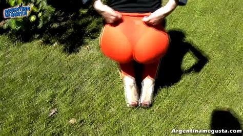 Huge Perfect Cameltoe With Thong Inside Pussy At The Park Amateur