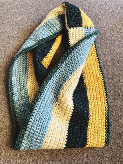 This Is My Very First Infinity Scarf Ive Been Crocheting For 3 Weeks