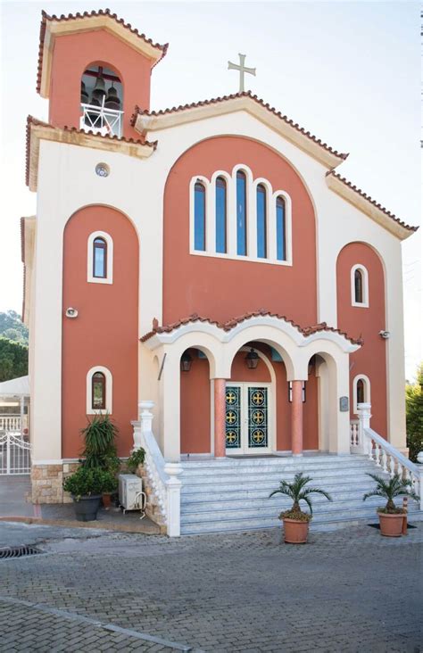 Ιερός Ναός Αγίας Μαρίνας Κοινωφελές Ίδρυμα Αθανασίου And Μαρίνας Μαρτίνου