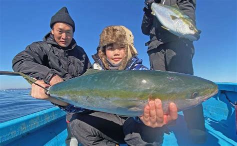 伊勢湾ボートジギングで7kg頭にブリ連発でクーラー満タン早上がり【愛知】 釣りまとめアンテナ