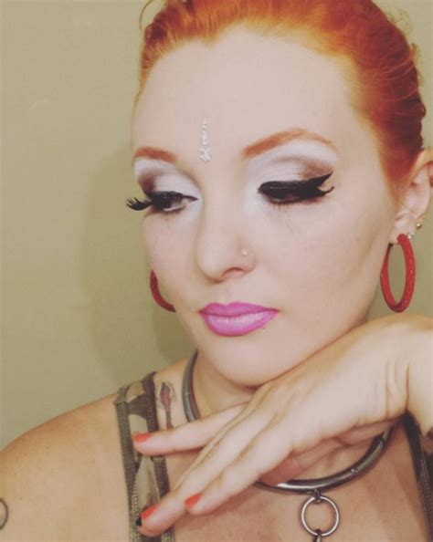 Phoenixkitteh Female Model Profile Columbus Ohio Us 14 Photos