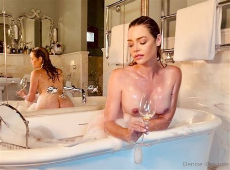 Denise Richards Bath 3